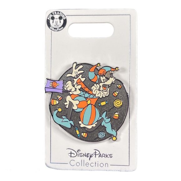 Disney | Jewelry | Disney Parks Halloween Goofy Jester Pin | Poshmark